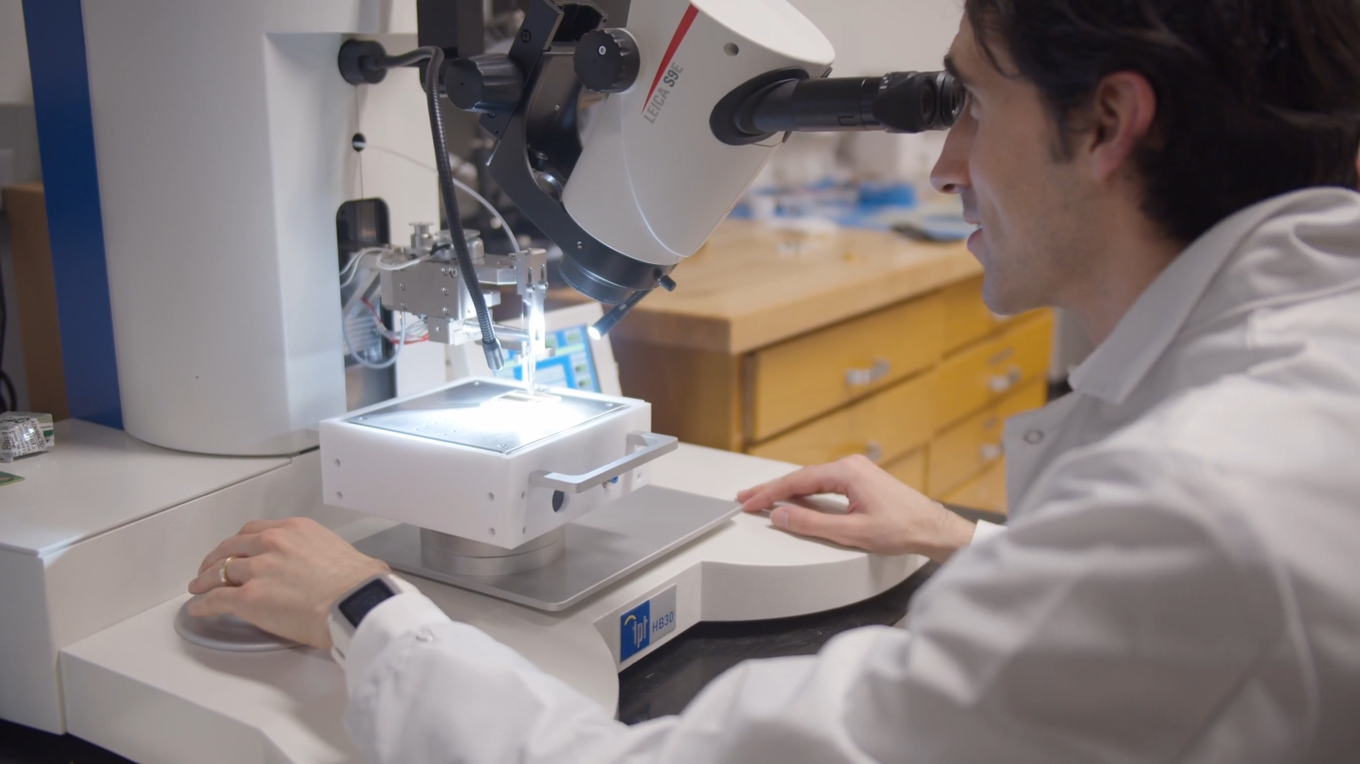 UAlbany startup wins $207K DOE award to improve EV charging