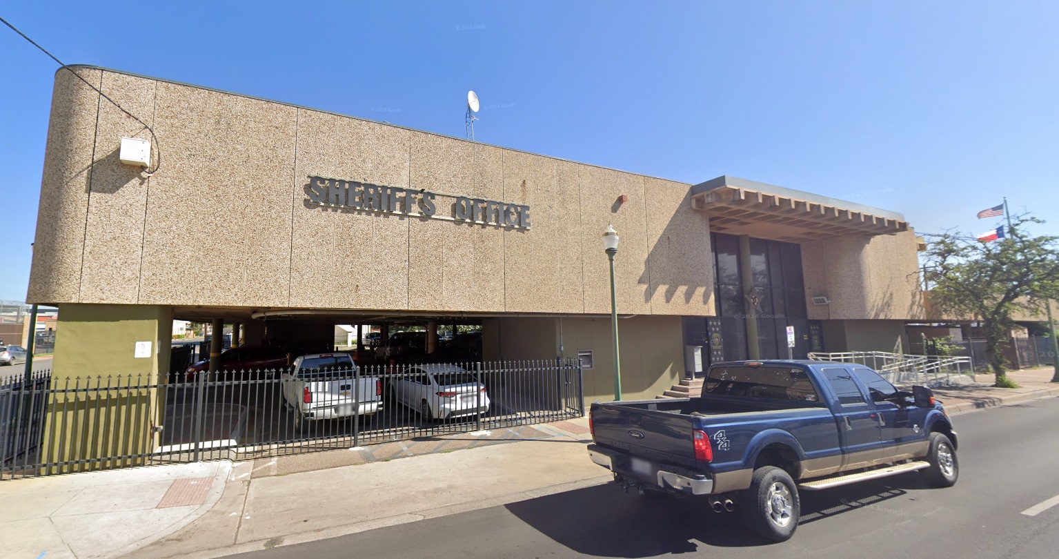 Somalis vote in the first one-person, one-vote local election in decades