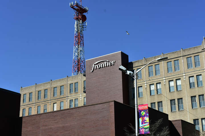Verizon buying Frontier, making first major move into CT