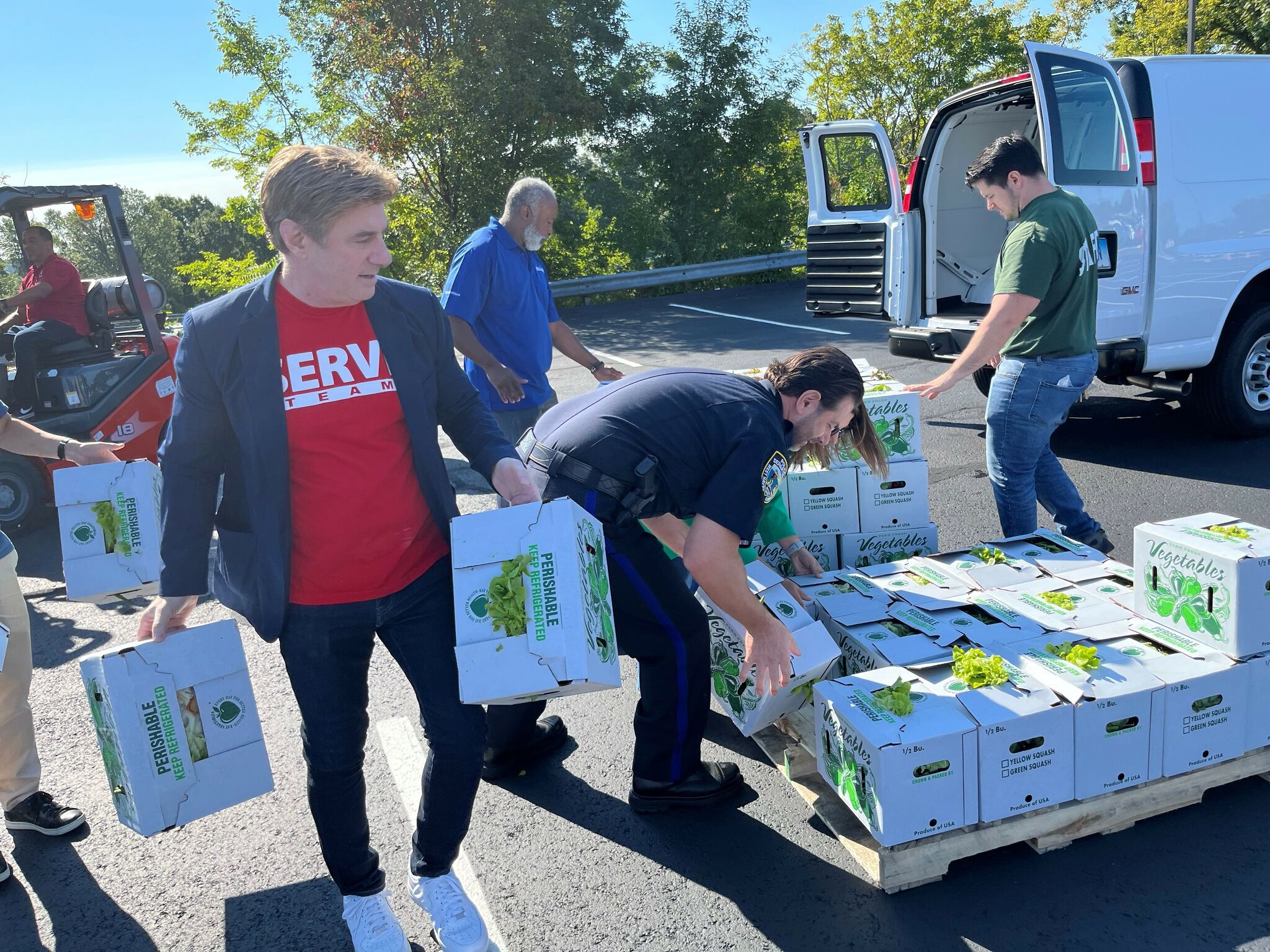 West Haven church partners with state, farms to deliver fresh produce