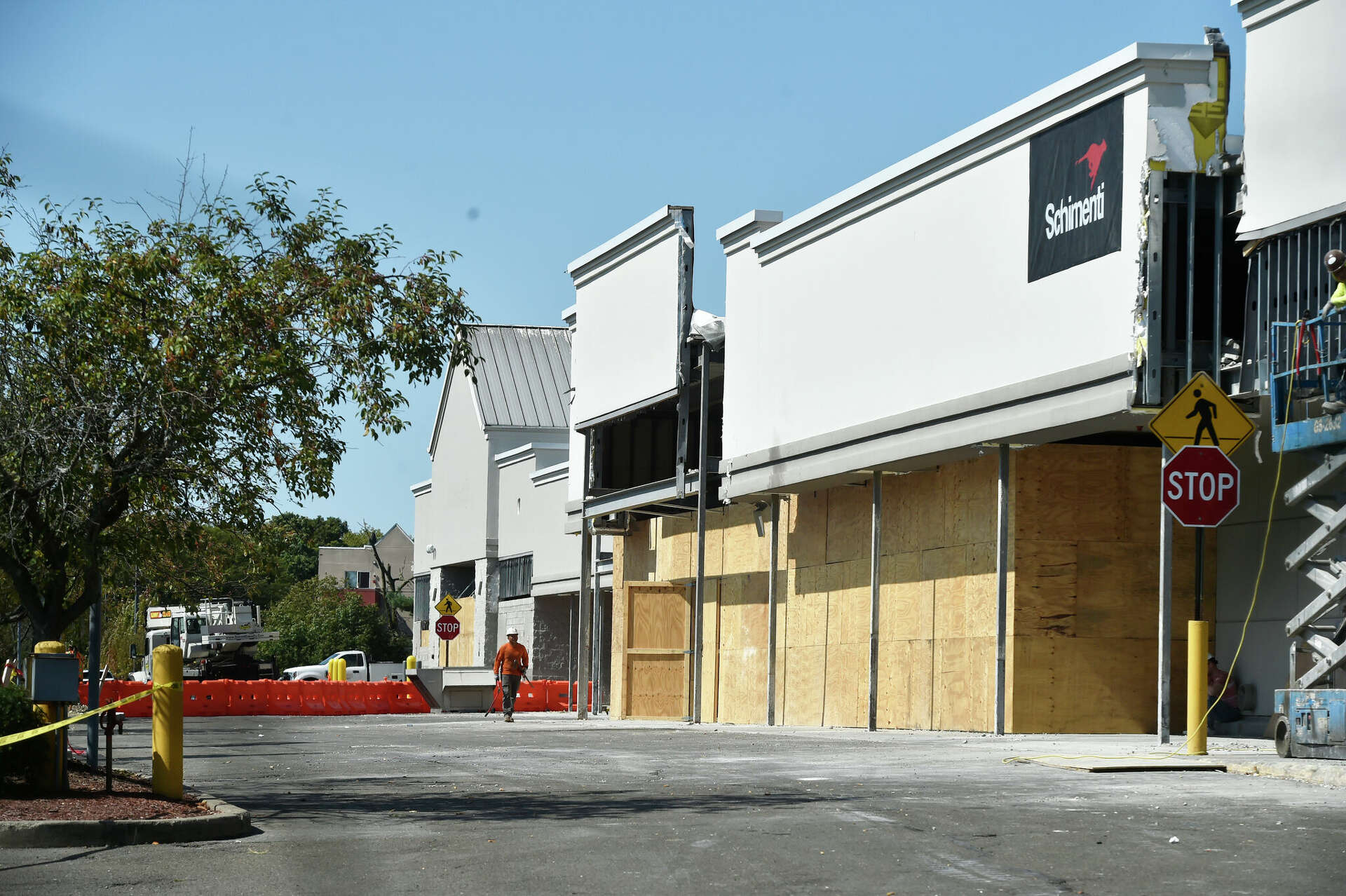 Target transforming former Walmart for new location in Norwalk