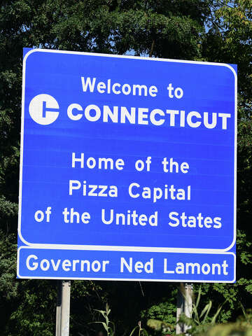 'Late Show' host Stephen Colbert pokes fun at CT's new highway signs
