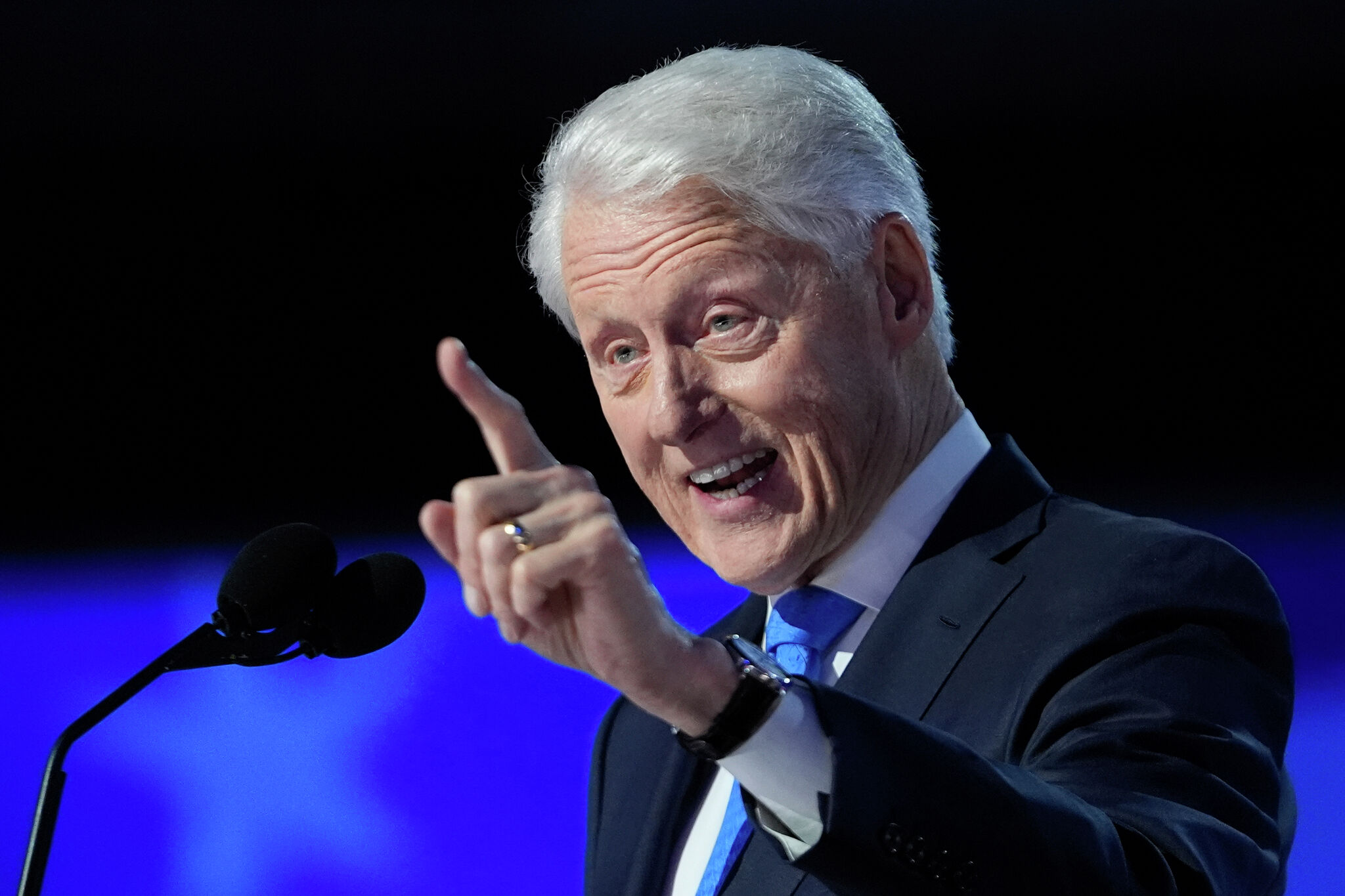 The Dish: Bill Clinton dines in Greenwich, Gere returning to US