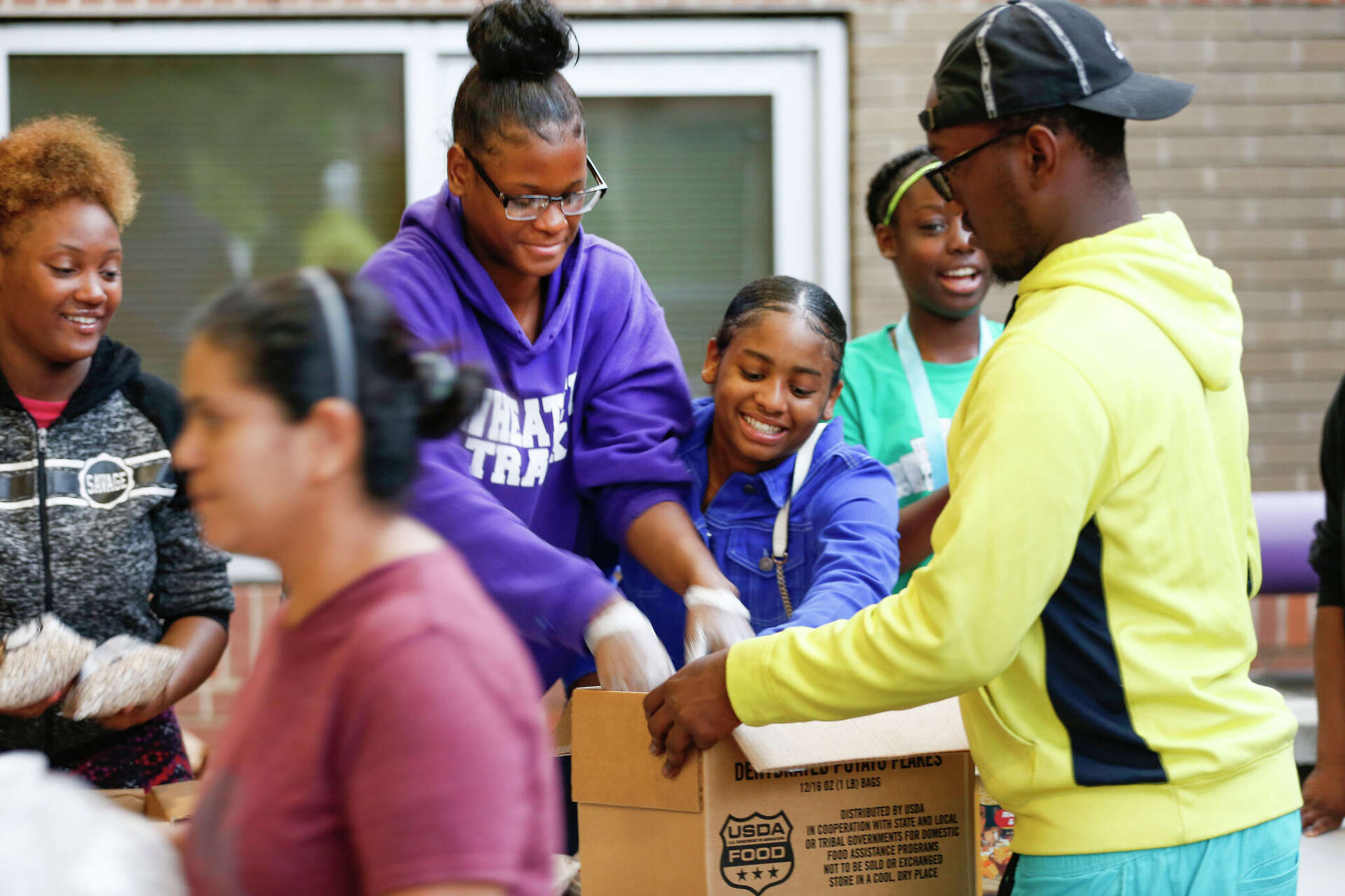 Houston Gives: 41 local nonprofits needing volunteers and donations