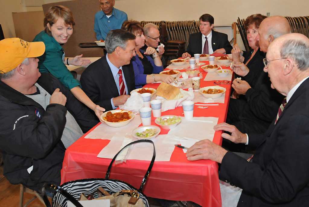 Church meal a tradition one day before the polls open