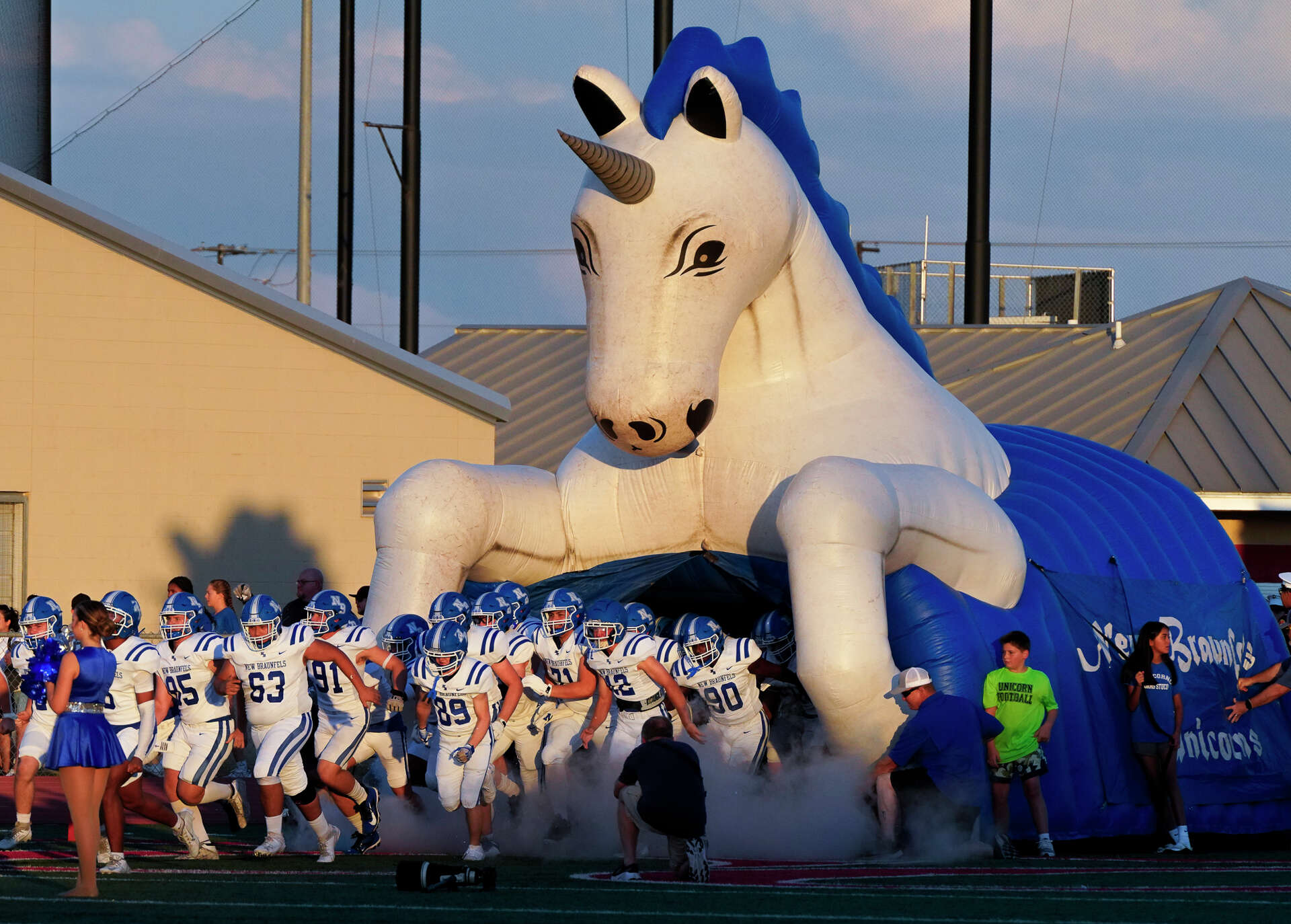 Canyon beats New Braunfels for third straight Wurst Bowl win