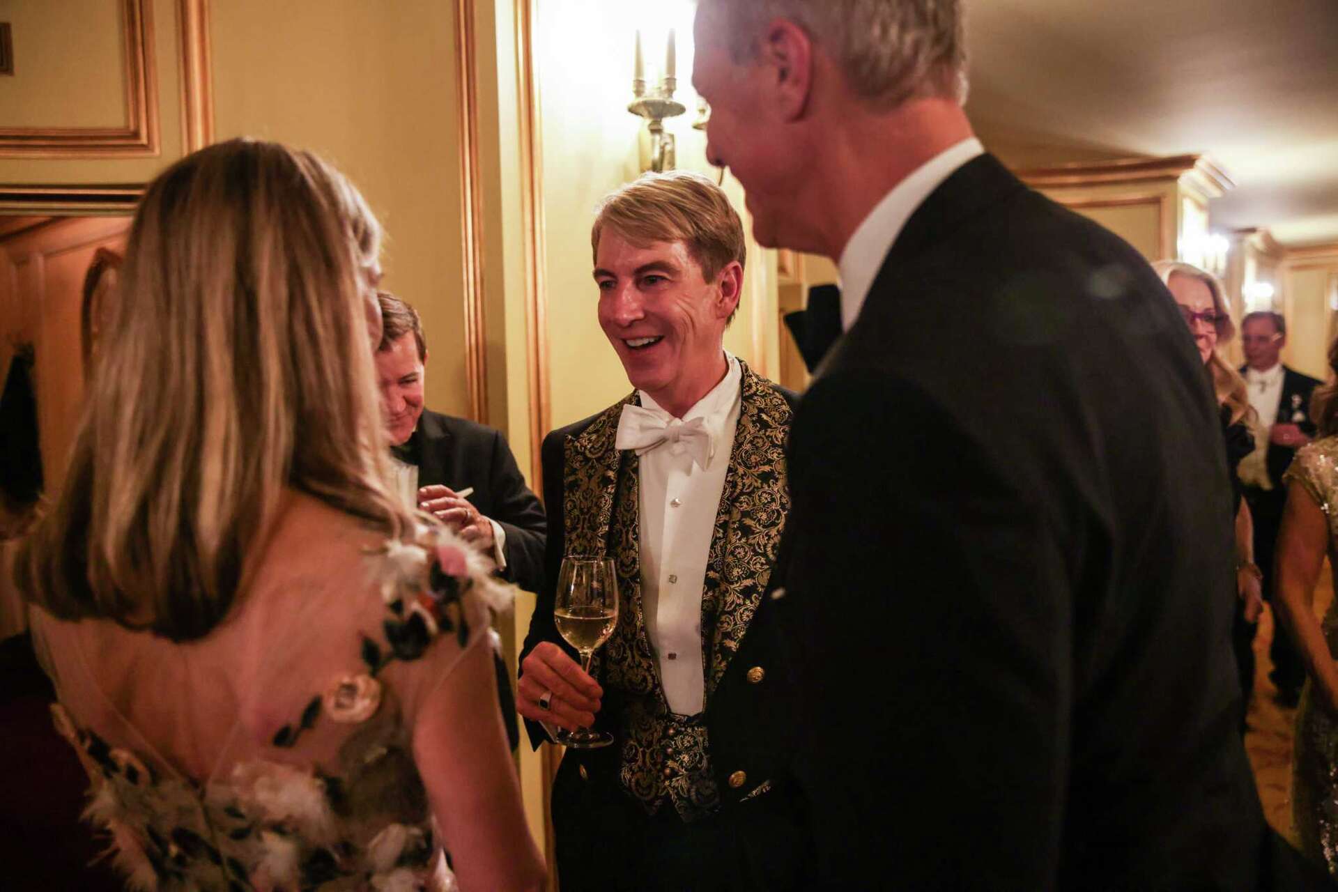Photos: San Francisco Opera begins its 102nd season with opulent ball