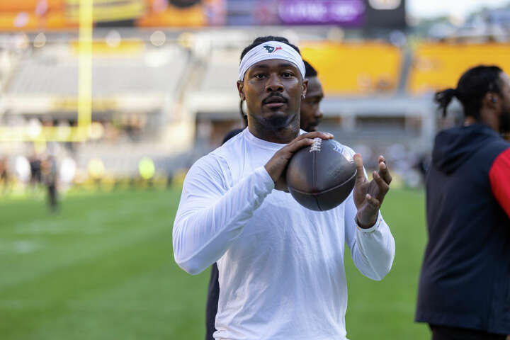 Stefon Diggs has torn ACL, will miss rest of 2024 season