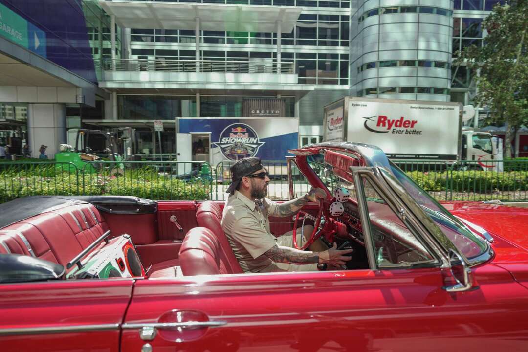 Red Bull Showrun brings F1 cars, racers to downtown Houston