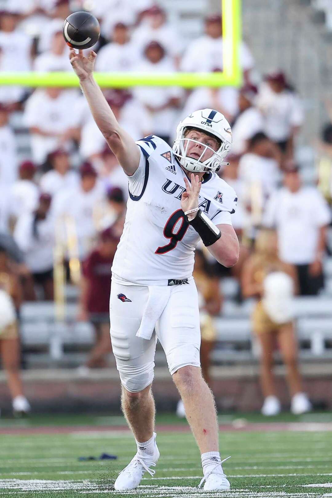 Longtime UTSA backup quarterback Marburger taking charge at UTRGV