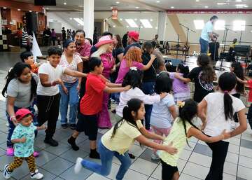 Former Sharpstown Center gets new lease on life as PlazAmericas