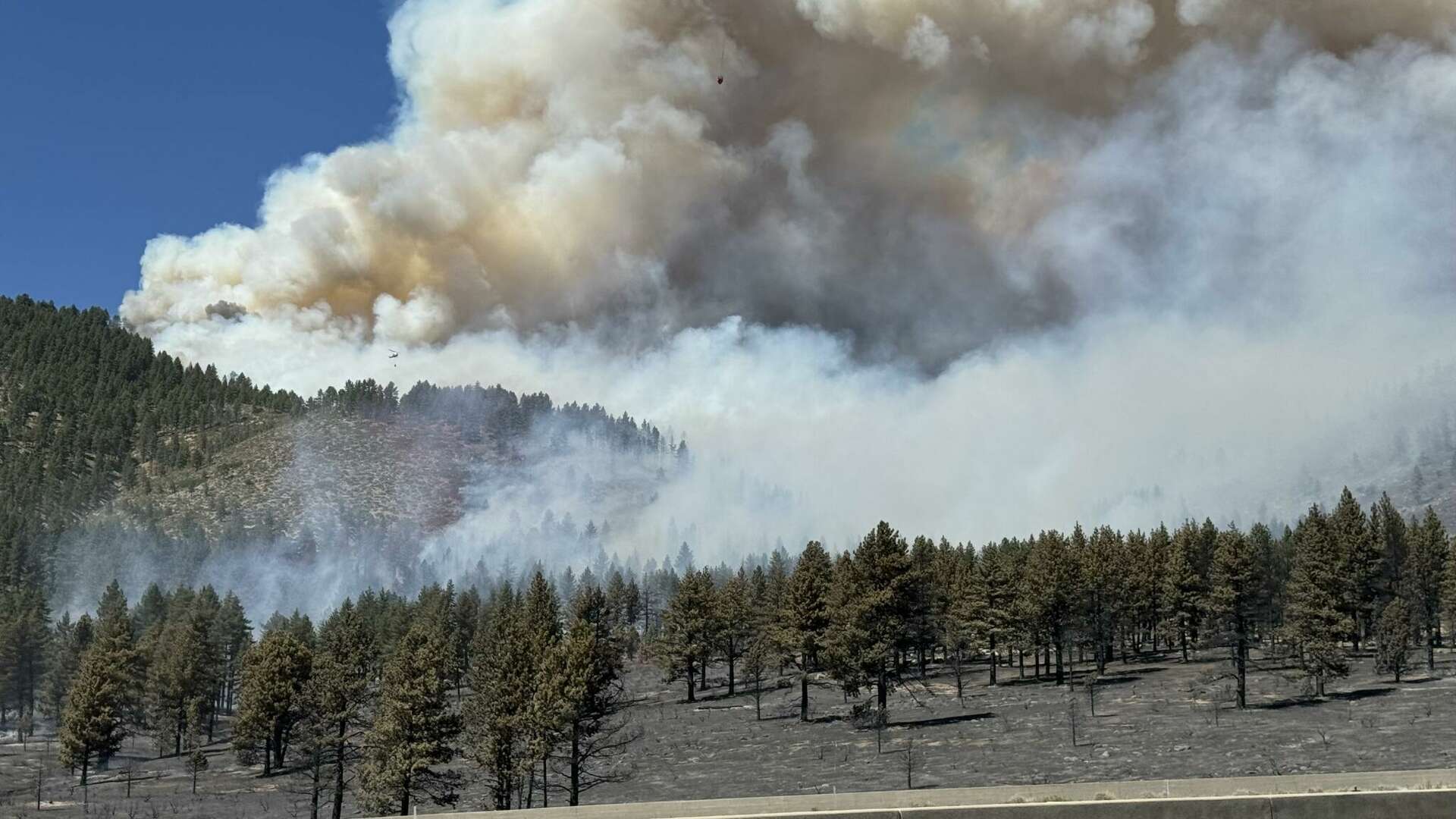Davis Fire near Reno, Tahoe ski area triggers evacuations, closures