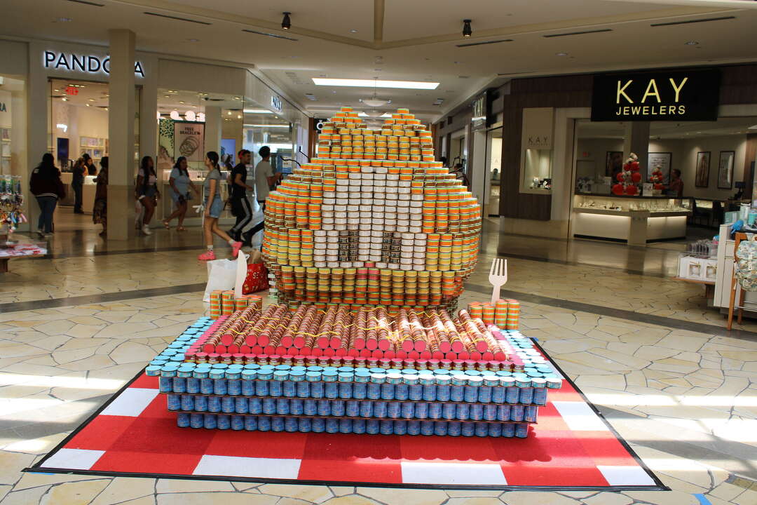Canstruction 2024 winners include Texas flag, Garfield designs