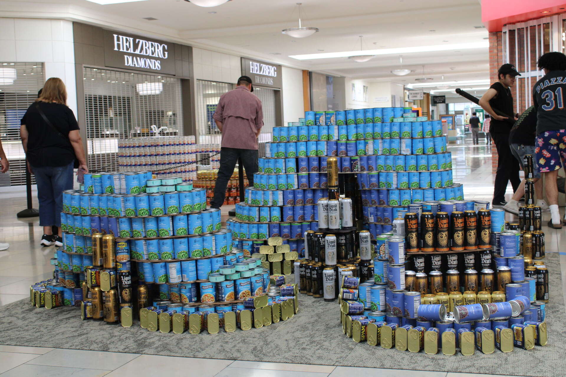 Canstruction 2024 winners include Texas flag, Garfield designs