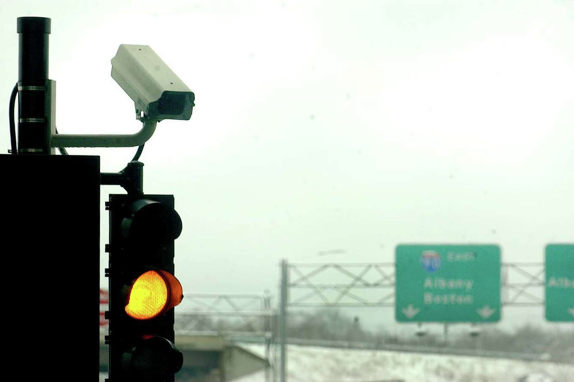 New York cracks down on license plate covers with higher fines