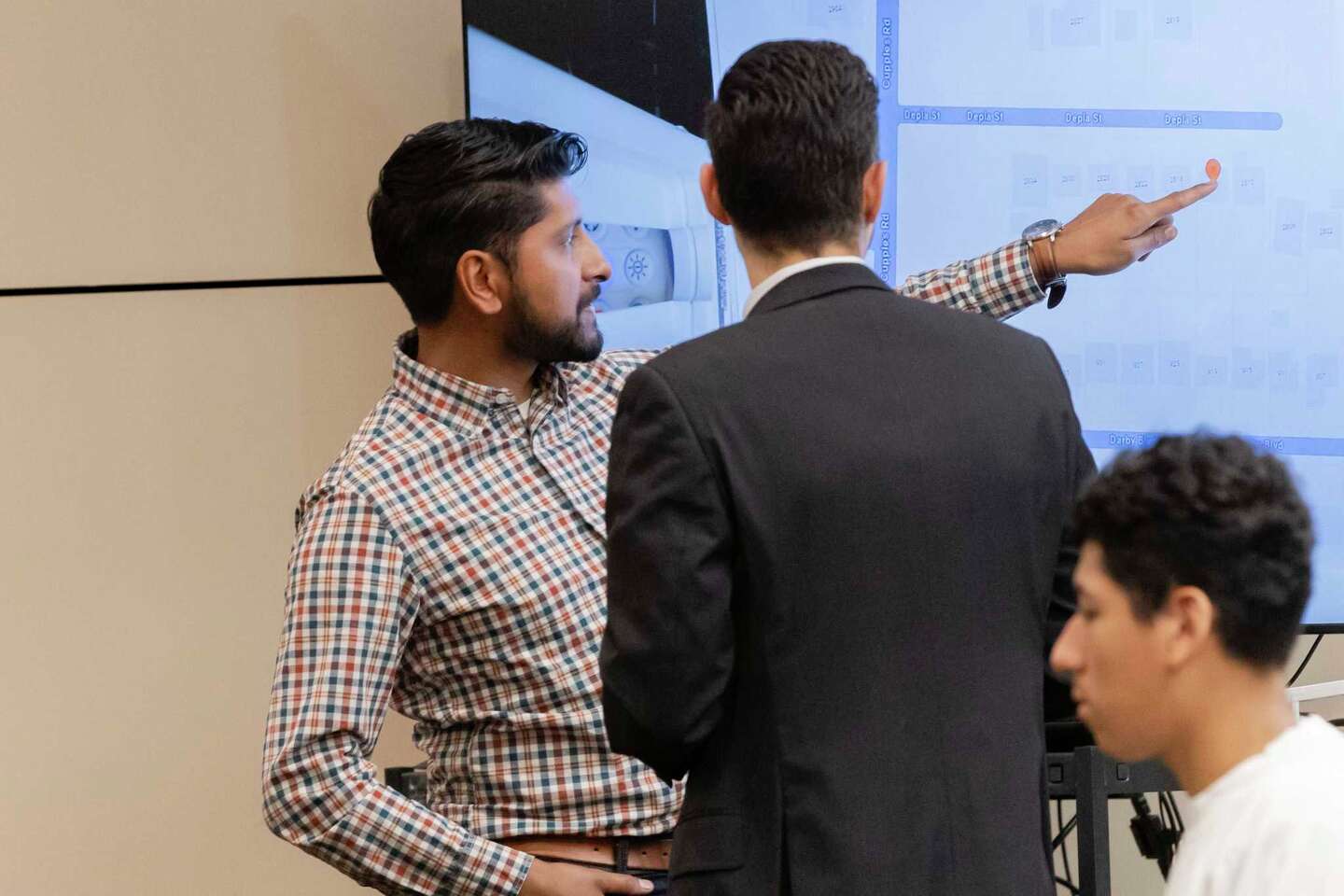 Witness: Texas couple's dogs bloodied him months before fatal mauling