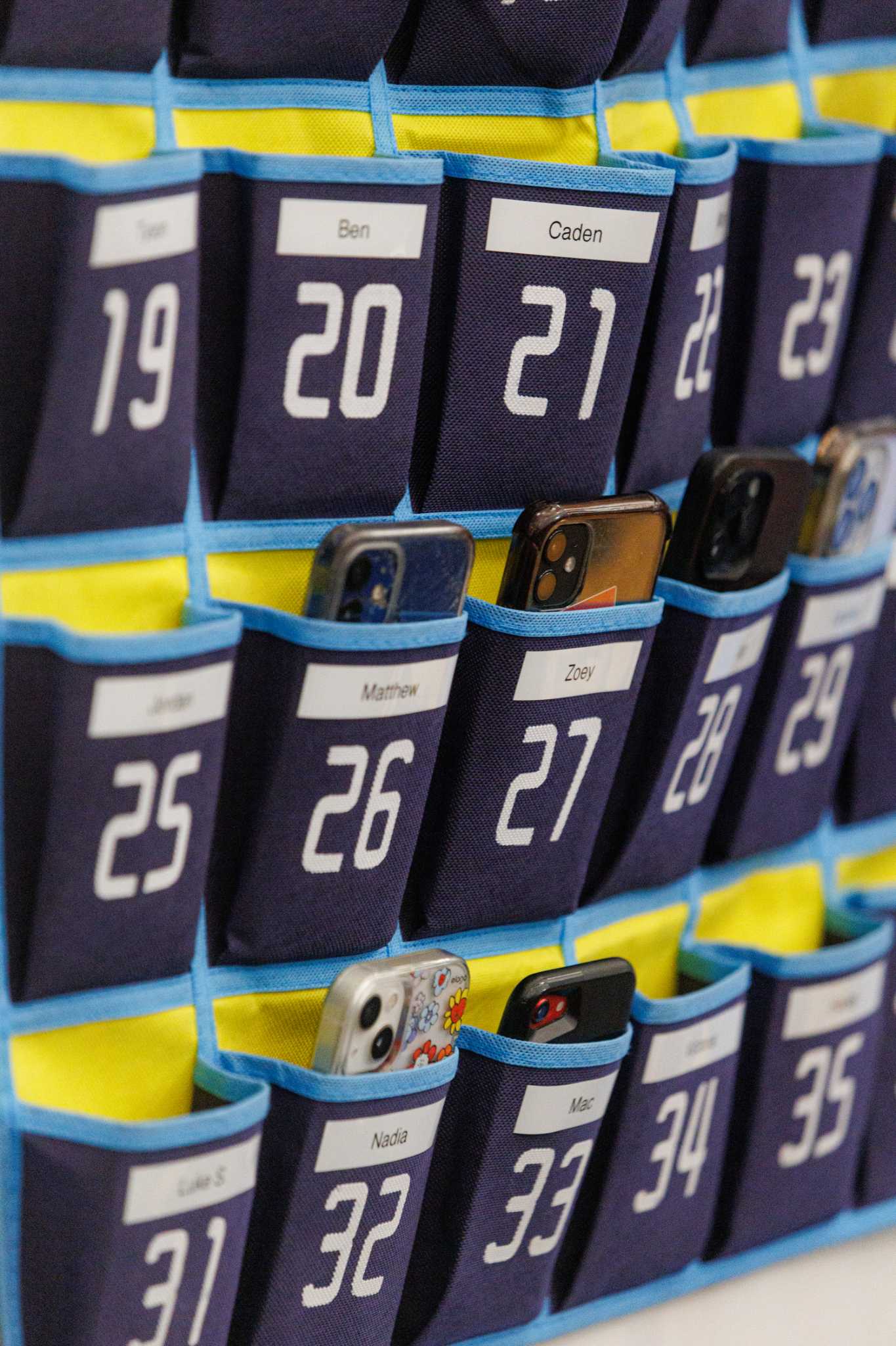 Opinion: Fighting Texas cellphone ban a needless cost for NEISD