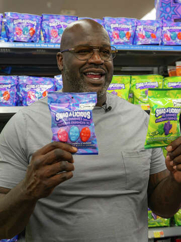 Wanna snack on Shaq's face? XL gummy candies released.