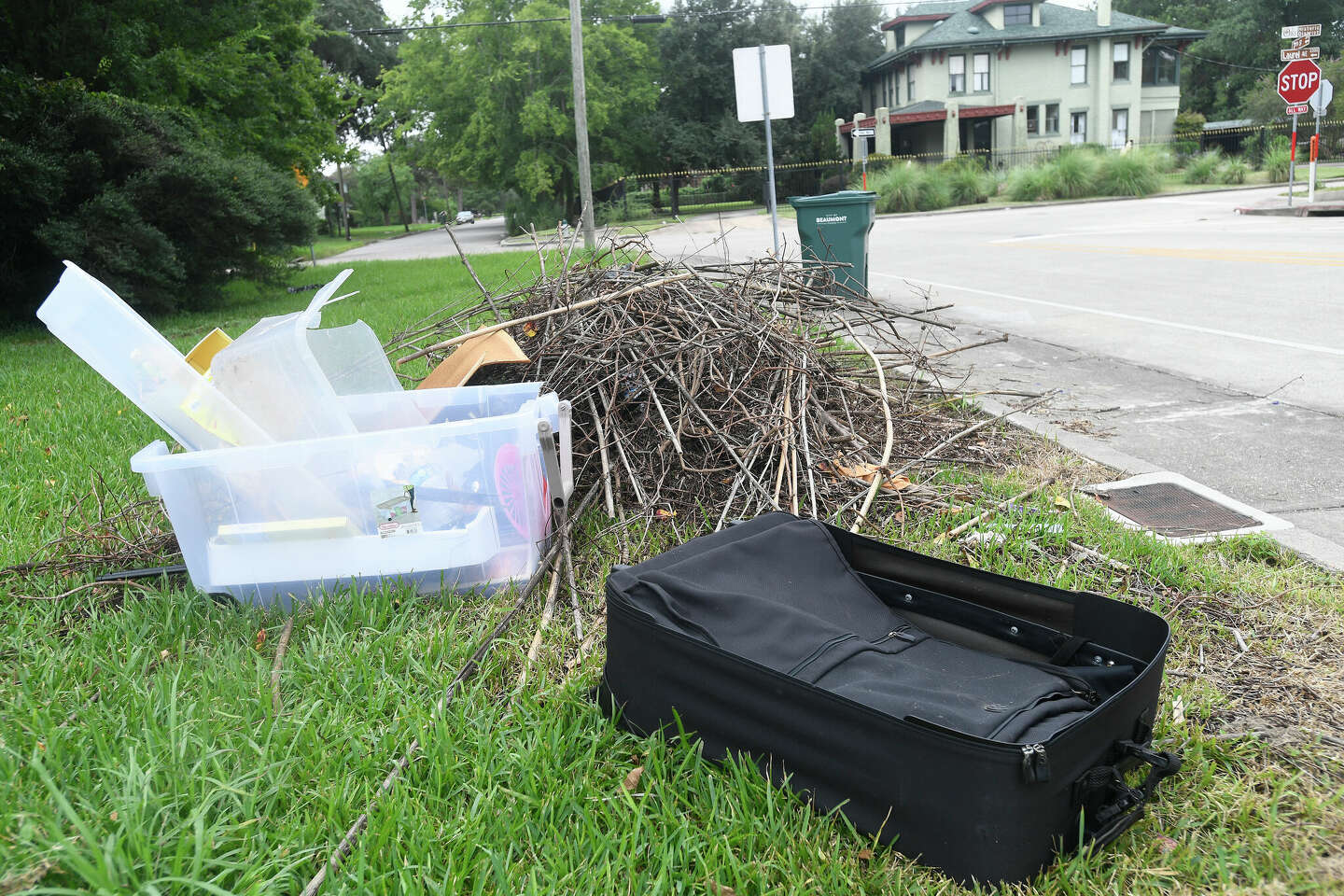 City of Beaumont has guidelines for bulk trash pick-up