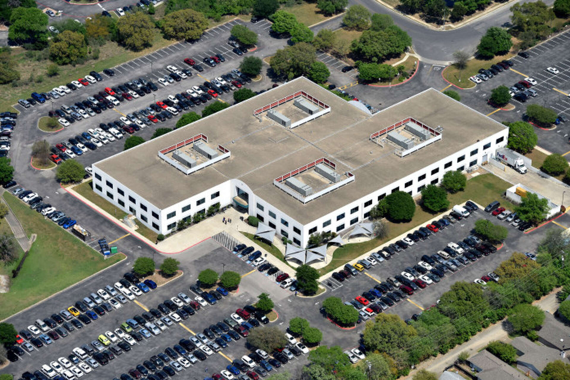 San Antonio's University Health buys office building for $28M