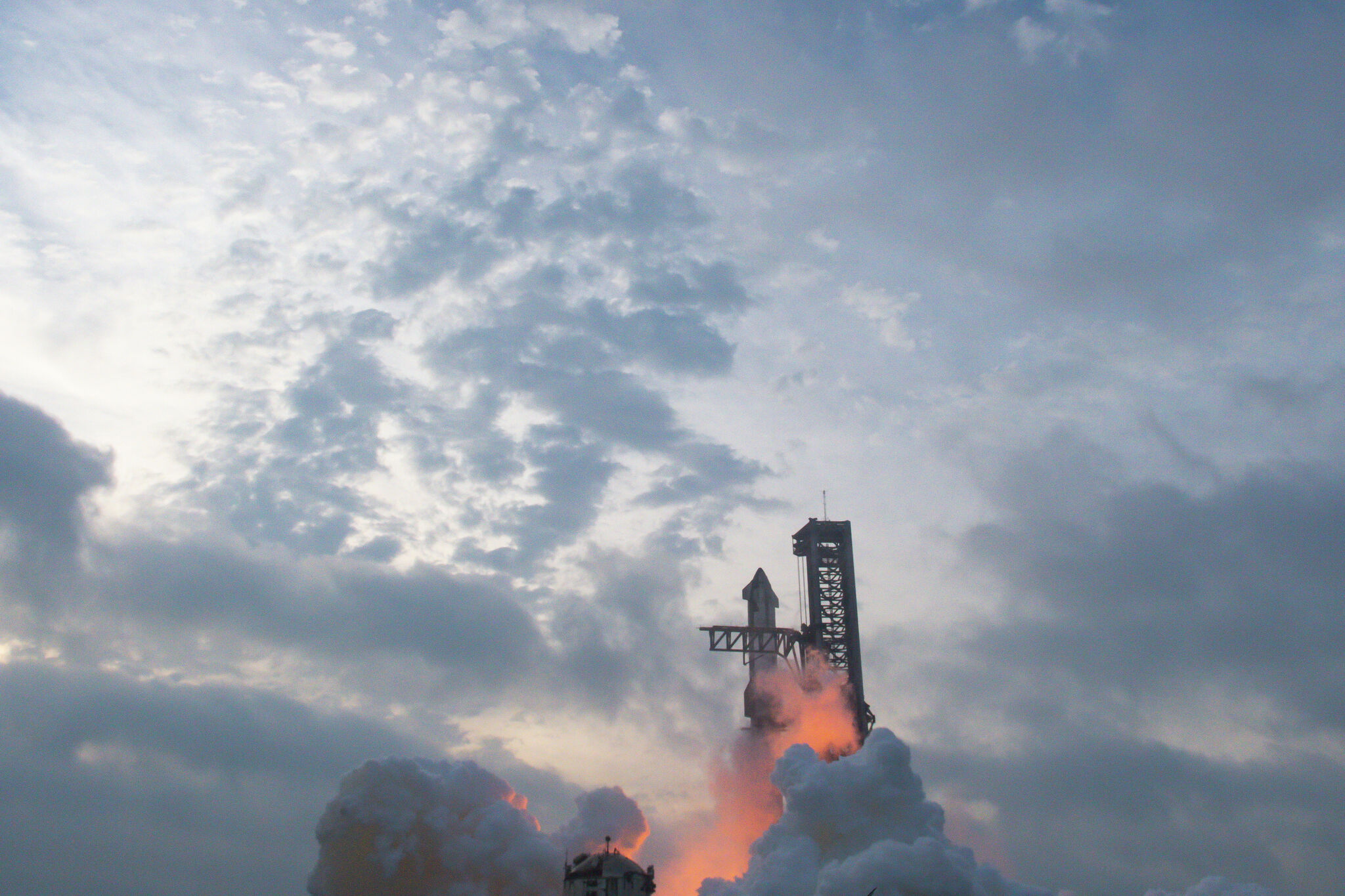 Feds delay Starship's fifth test flight for environmental assessment