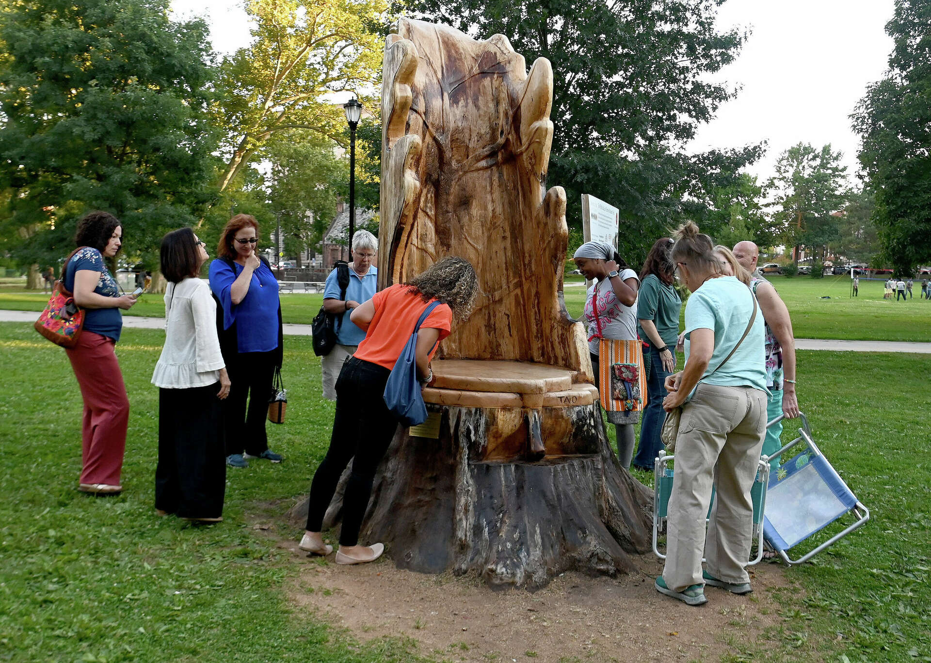 Hartford artist Tao LaBossiere's throne dedicated in Bushnell Park