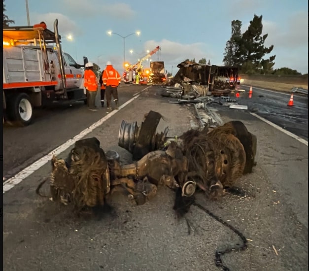 Mangled big-rig accidents lead to major delays on 2 East Bay highways