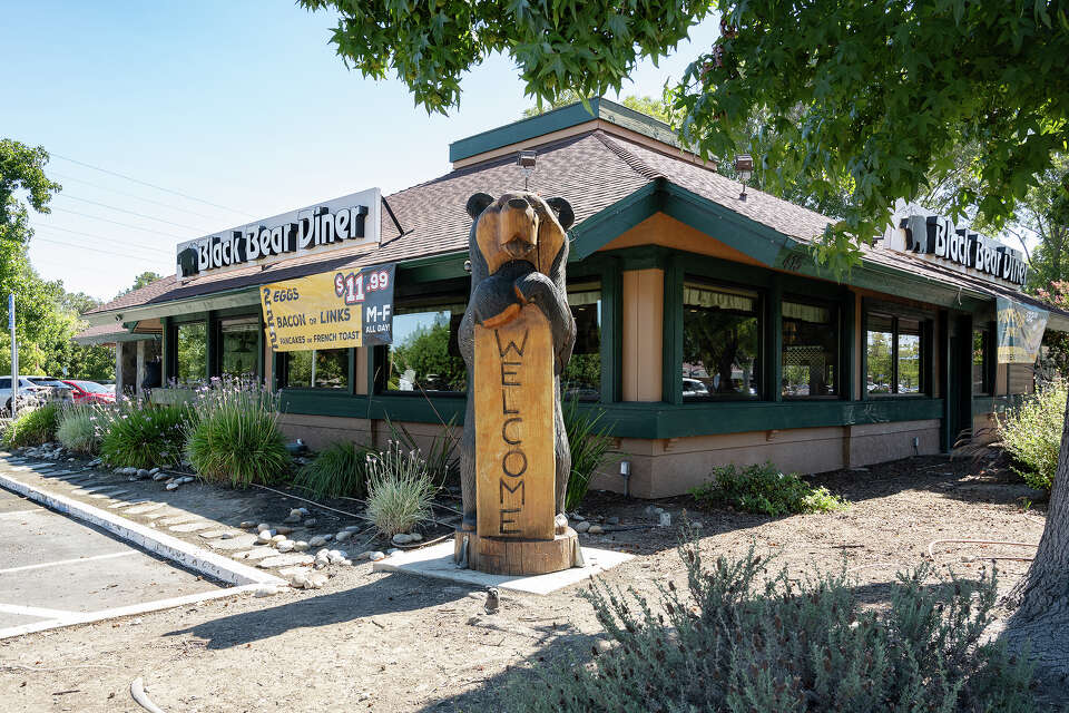 How a California mountain town diner became a beloved national chain