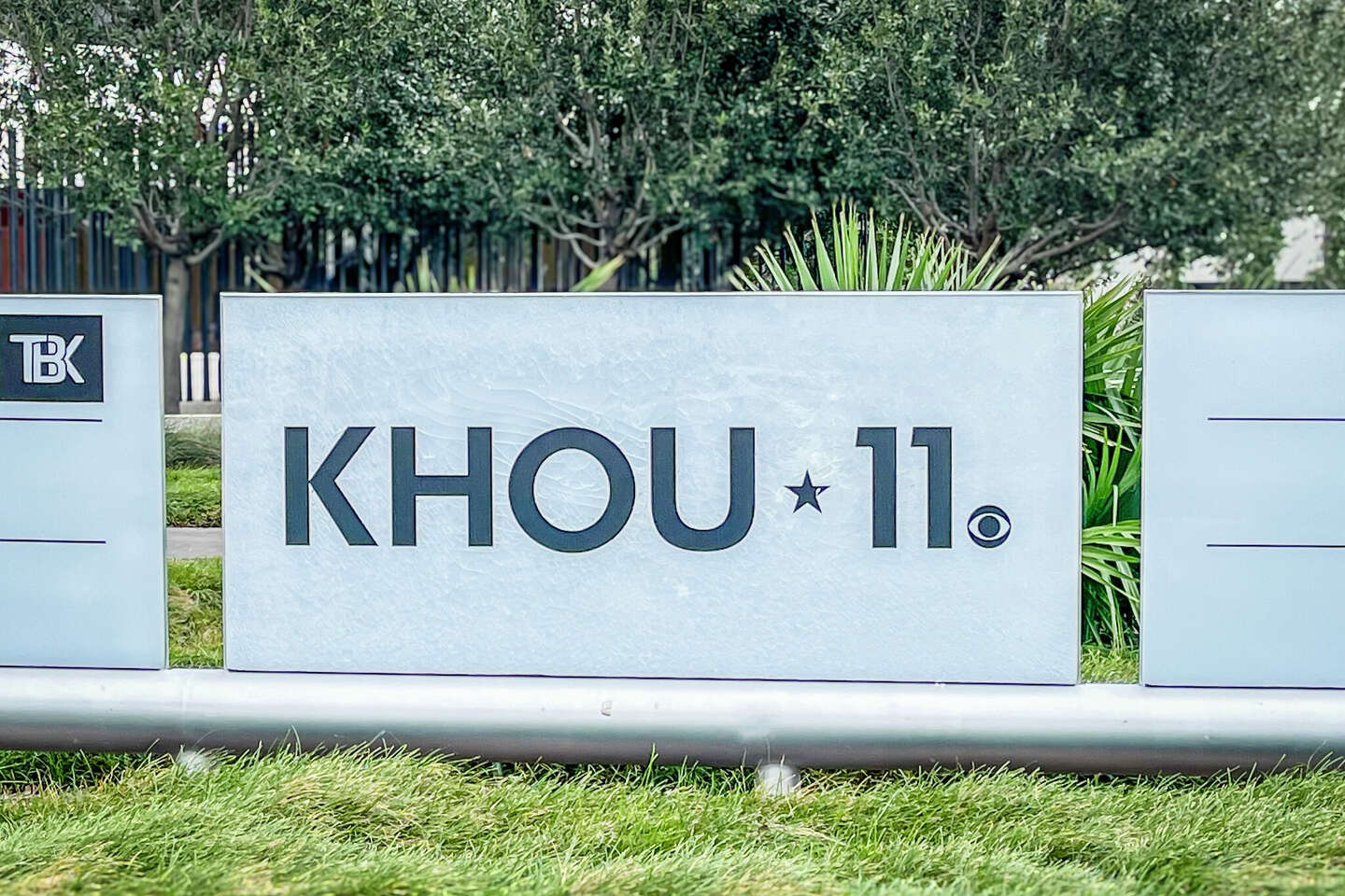 Houston's KHOU 11 evacuates after suspicious package found