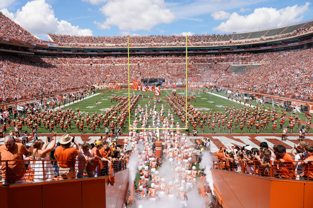 5 keys to survive a Texas Longhorns football home game