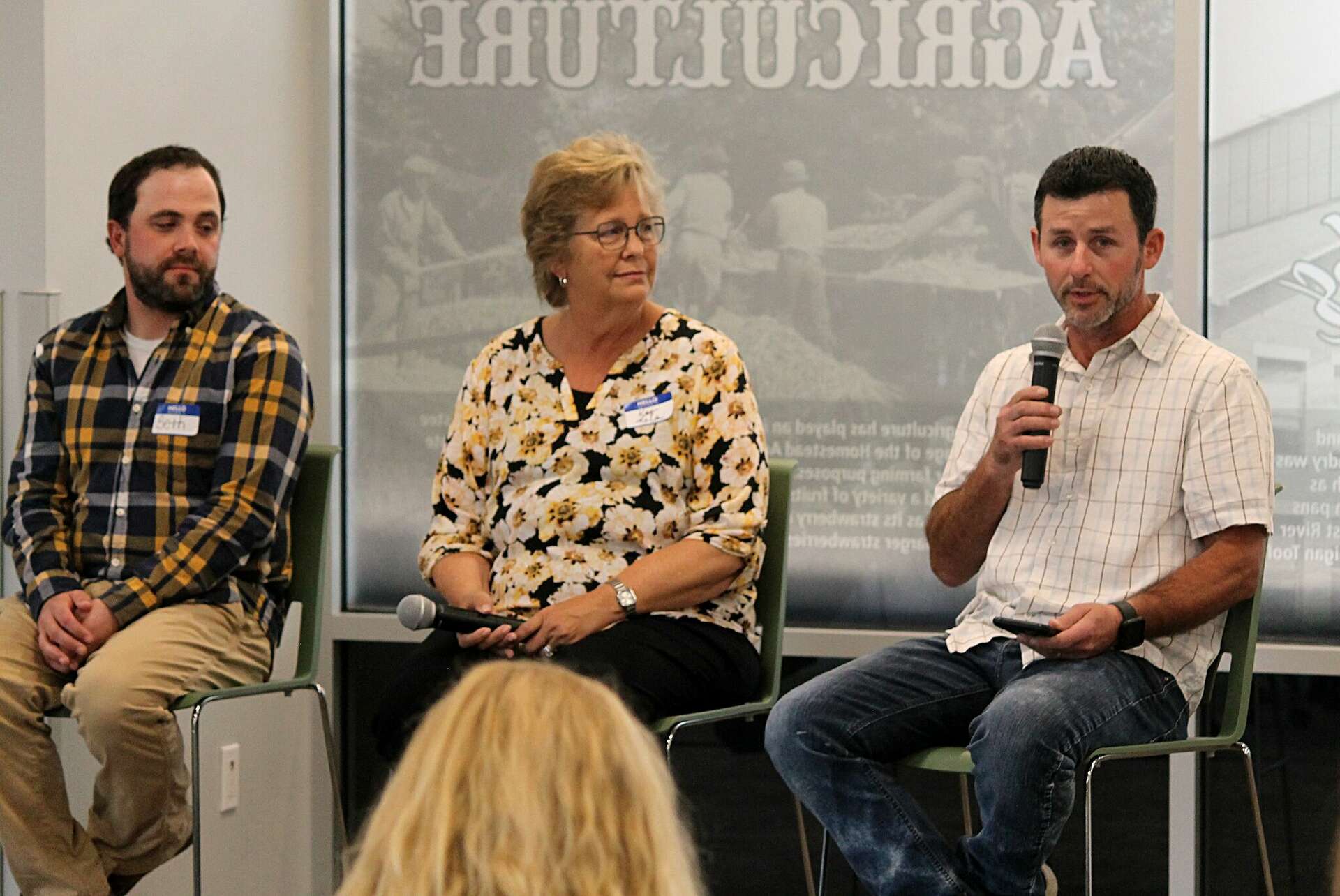 Manistee City Council candidates talk at public forum