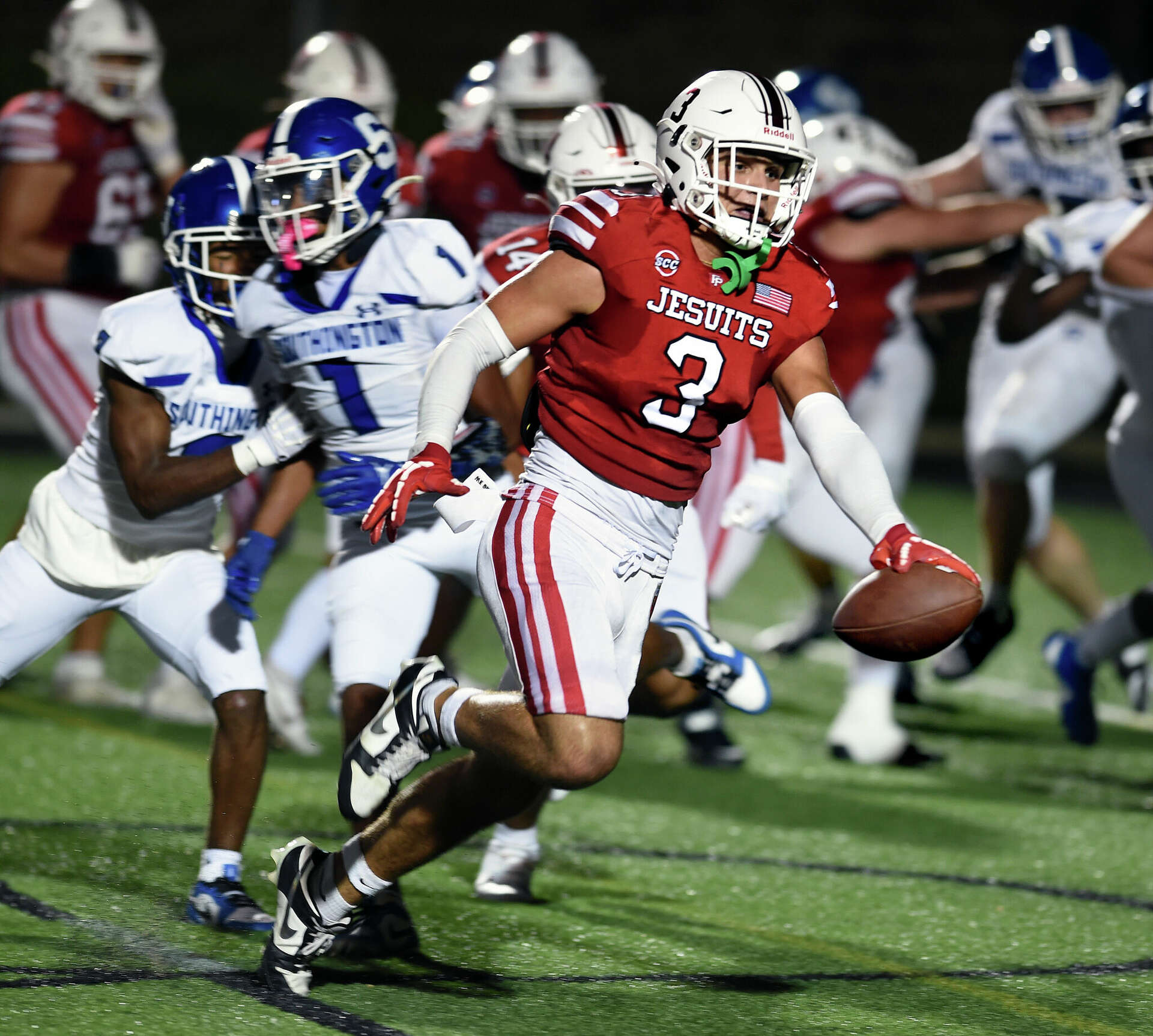 Fairfield Prep football defeats Southington 38-8 in a Week 1 victory