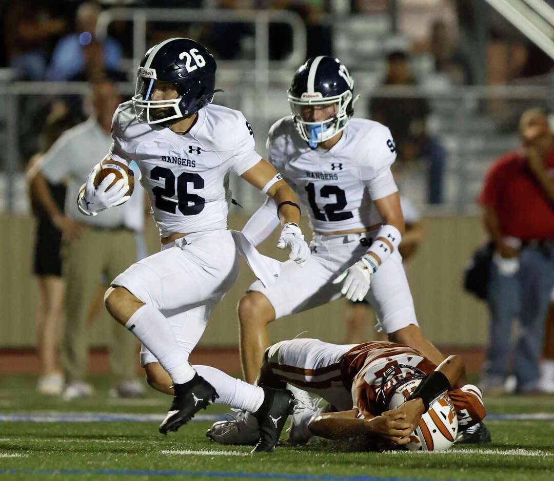 Smithson Valley, New Braunfels meet in E-N football Game of the Week