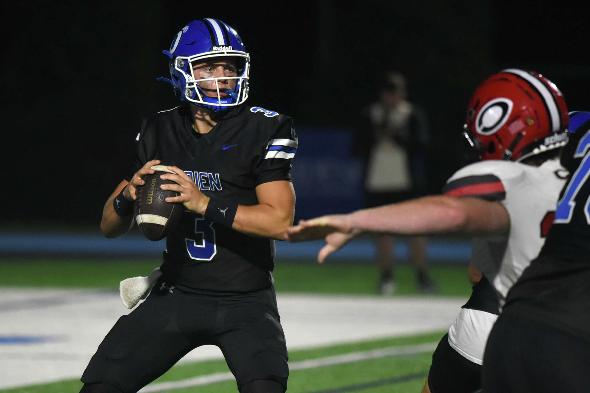 Darien High football routs Cheshire behind Ben Rolapp, Kevin Roche
