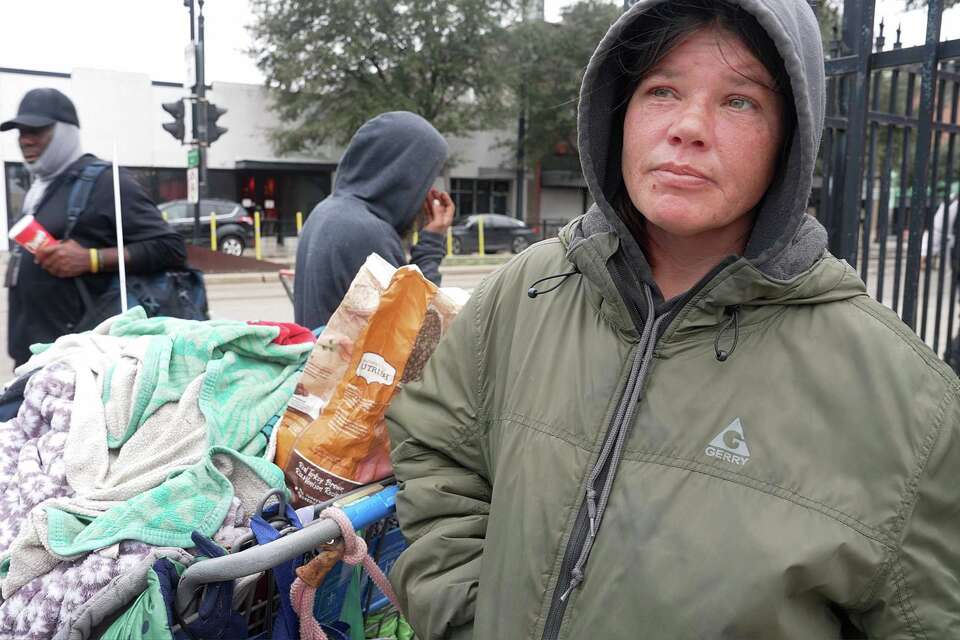 What to know about Houston's ‘moonshot’ homelessness plan