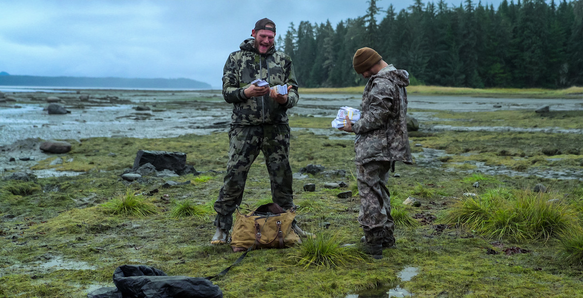 Texas duo wins $1 million on Netflix's Outlast survival show