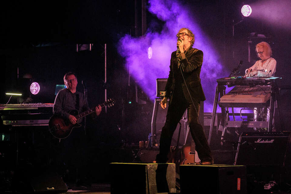 Iconic British band reunites in San Francisco, call sea lions 'turds'