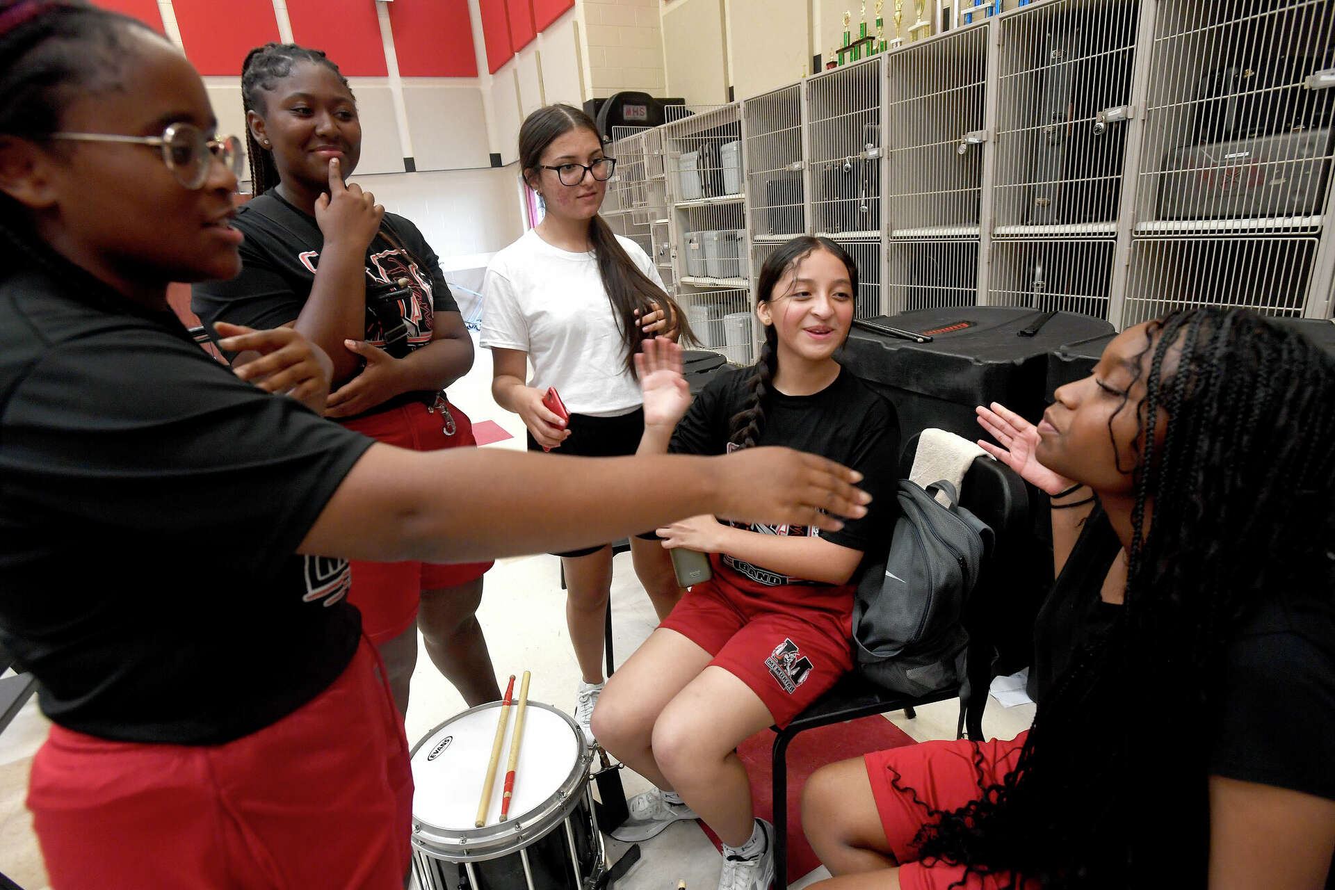 Port Arthur marching band has an all-girl snare line