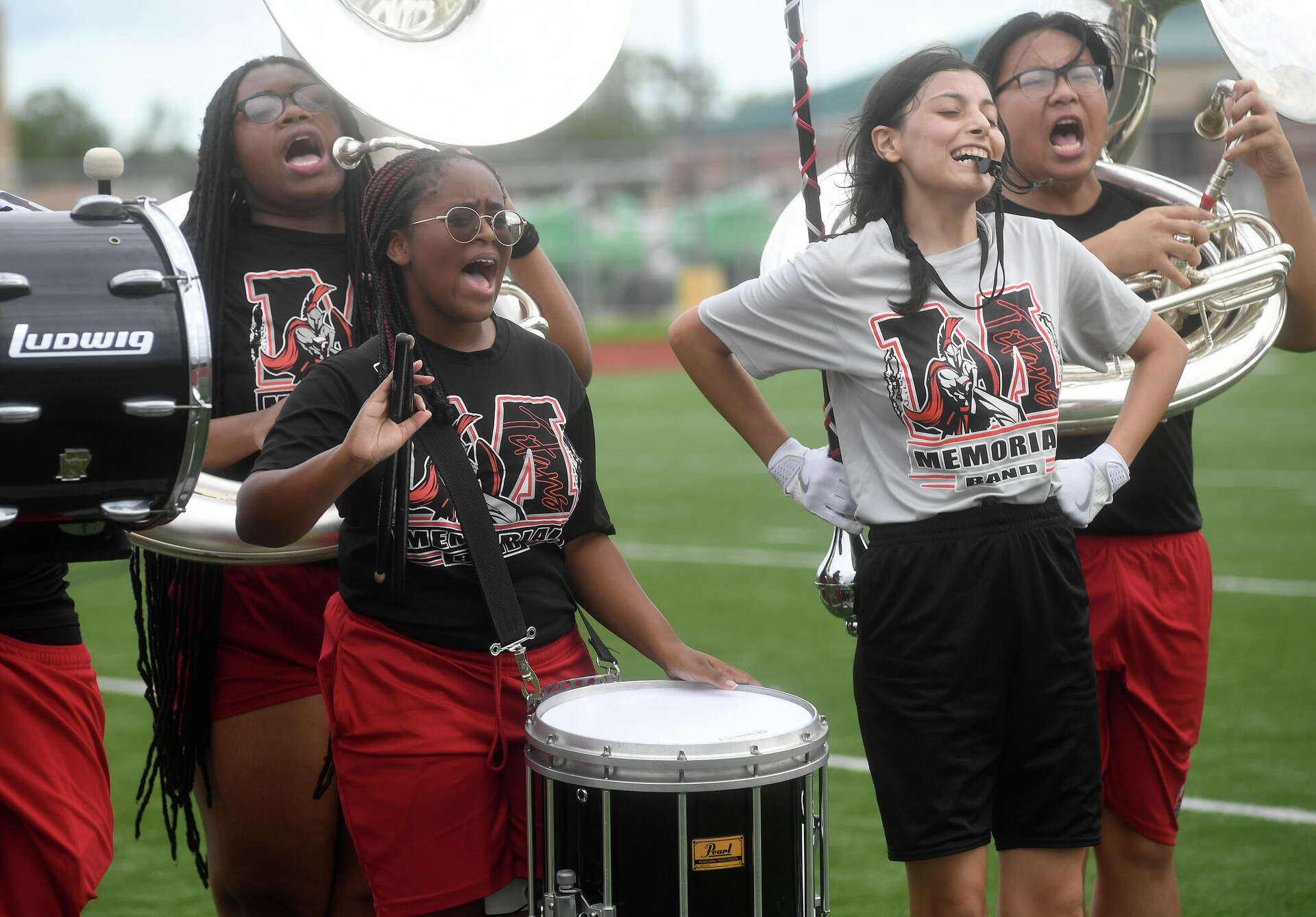 Port Arthur marching band has an all-girl snare line