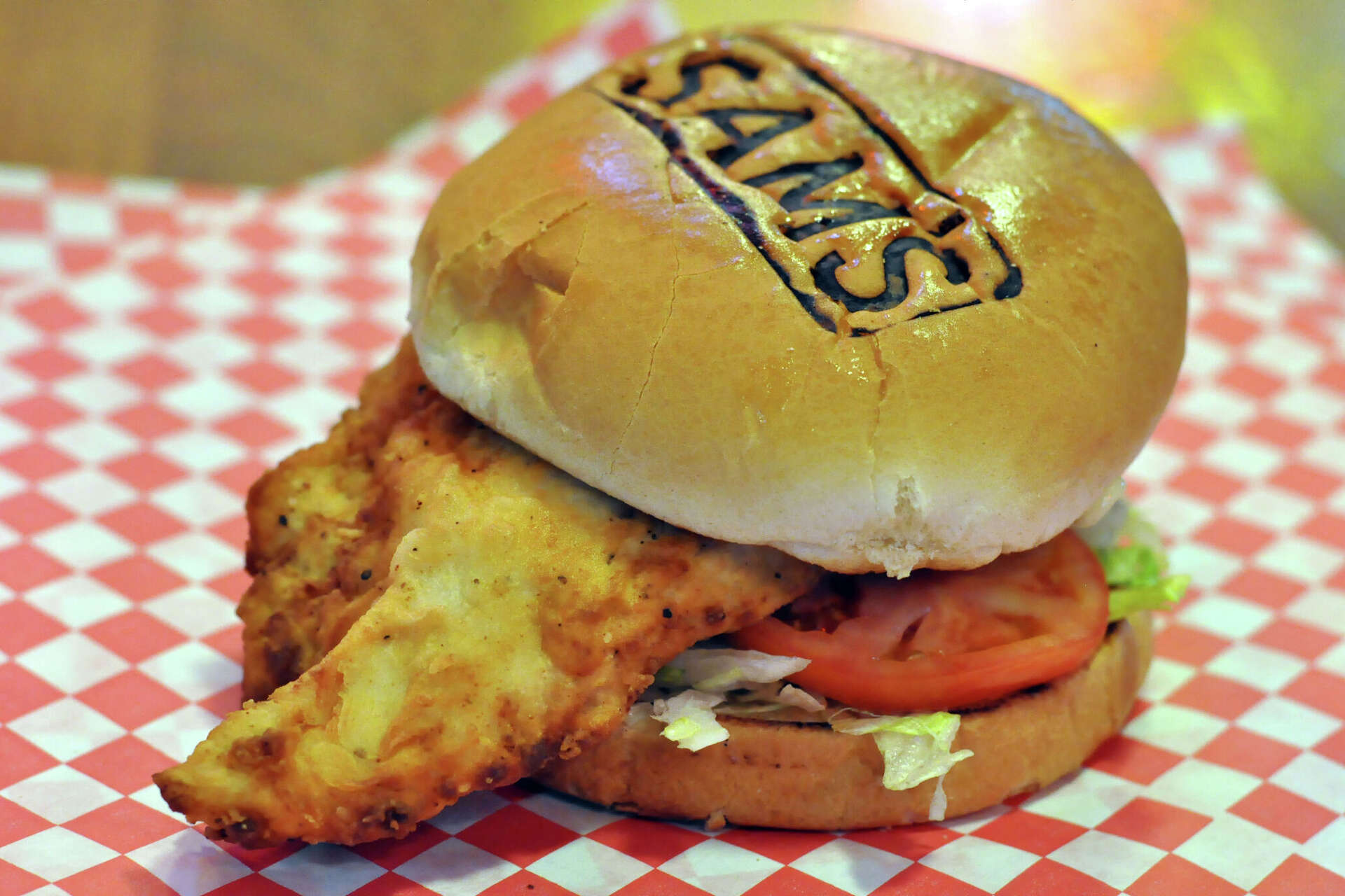 Legendary burger joint turns 25 with new concert series