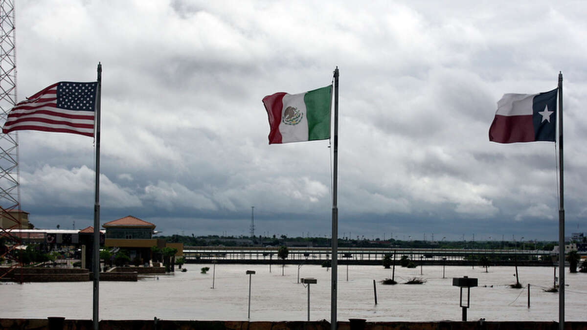Laredo flooding continues