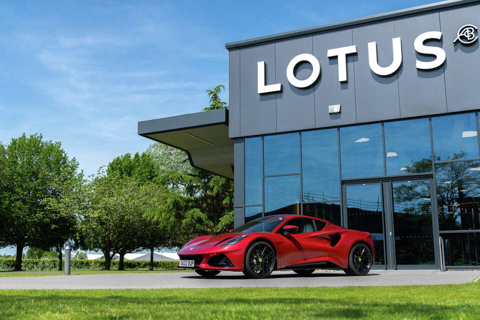 Fertitta Automotive Group adds Lotus dealership in The Woodlands