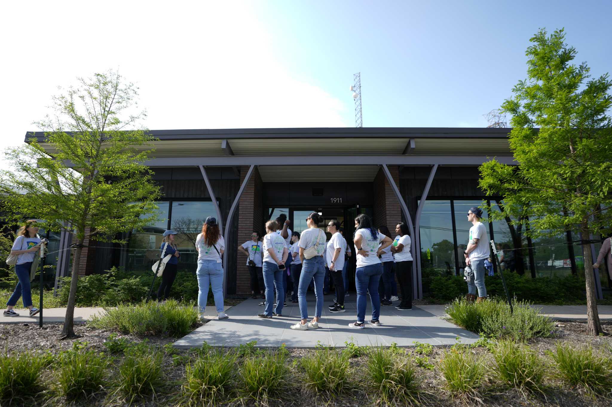 Build a culture of service at work