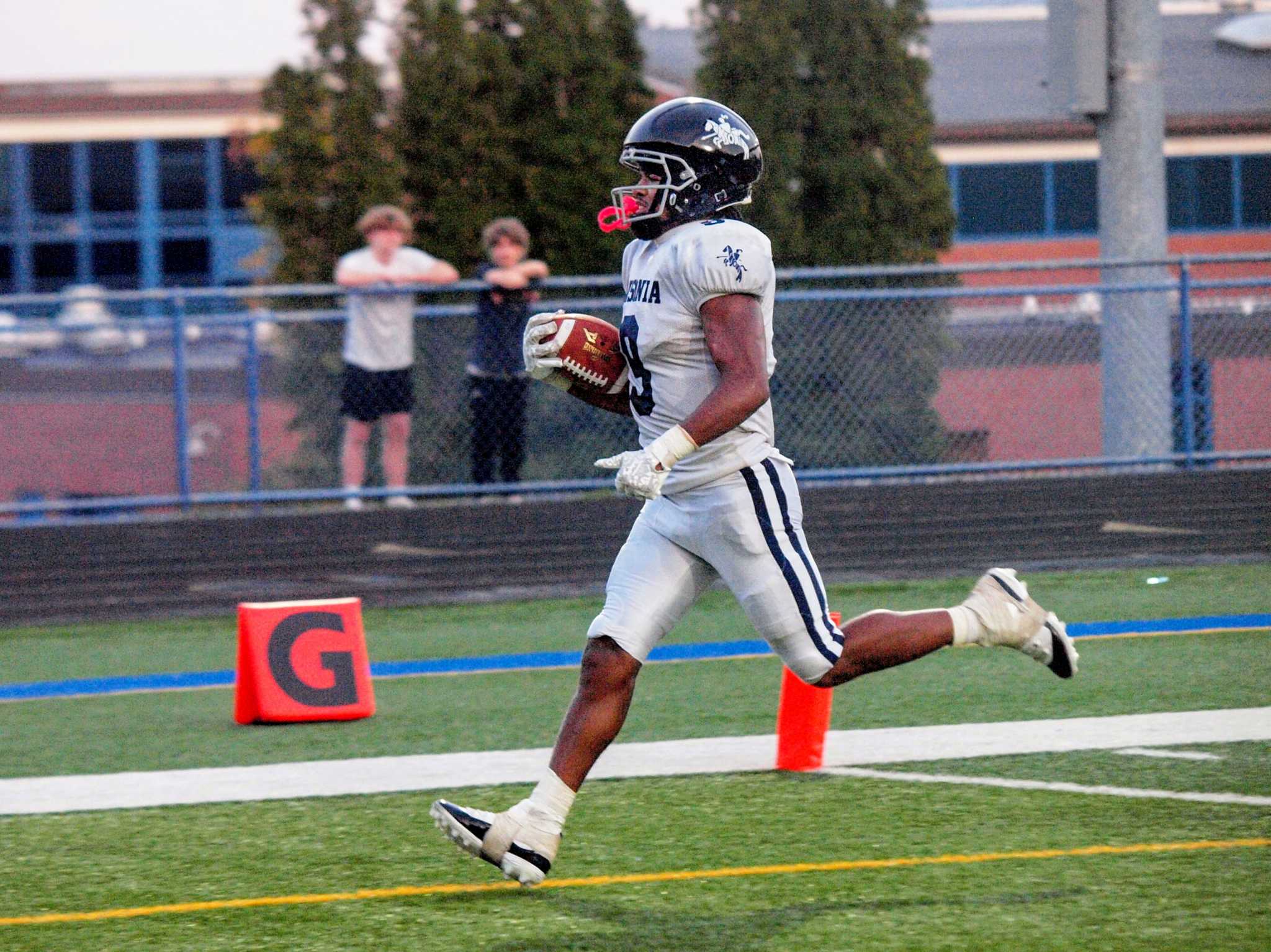 Ansonia High School football defeats Seymour, earns shutout on defense