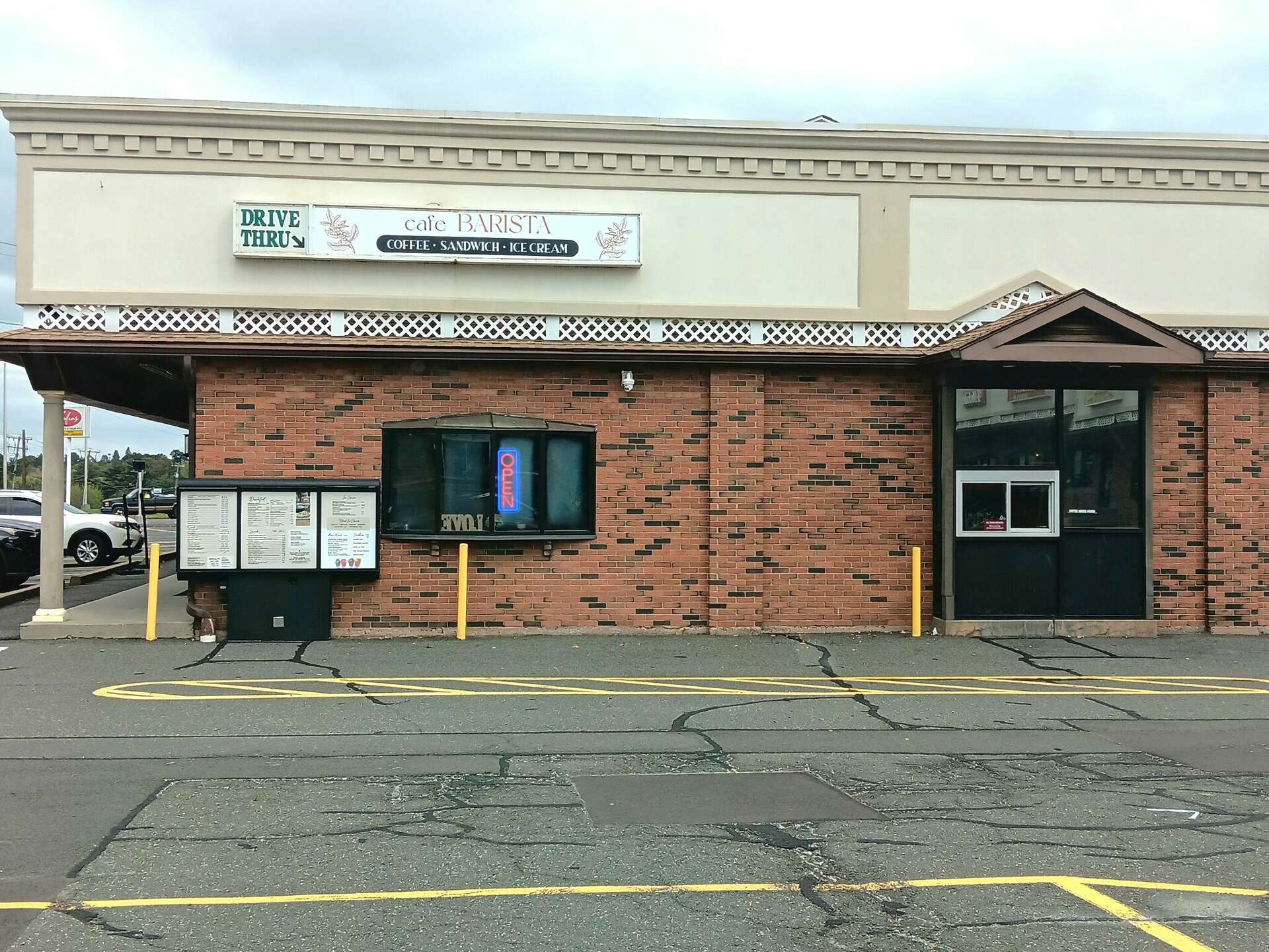 Cafe Barista opens in former Baker & the Brew in East Windsor