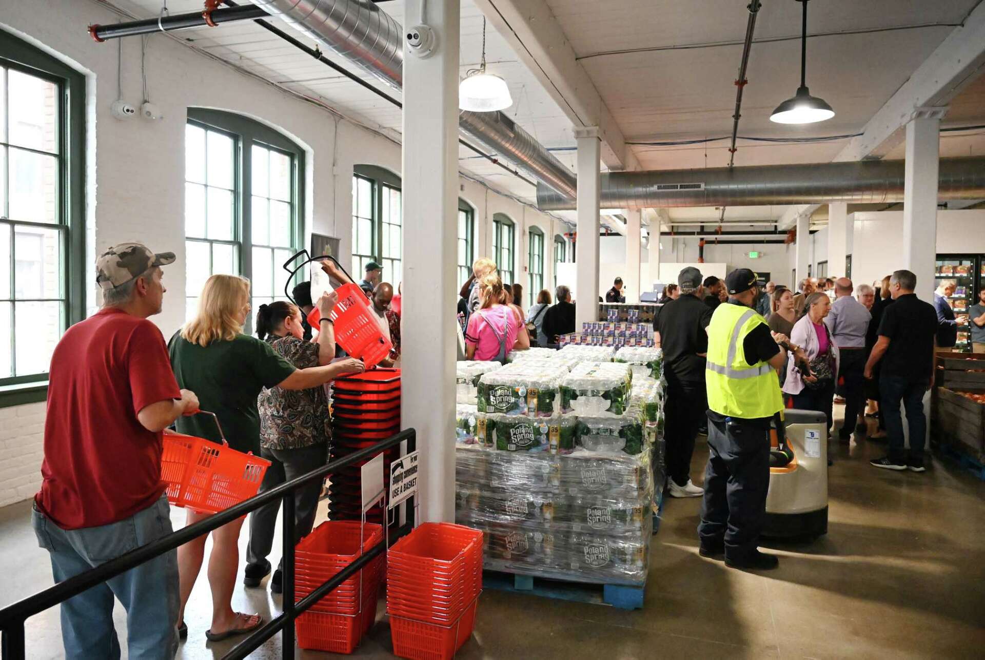 Hey look! A grocery that's (almost) in downtown Troy