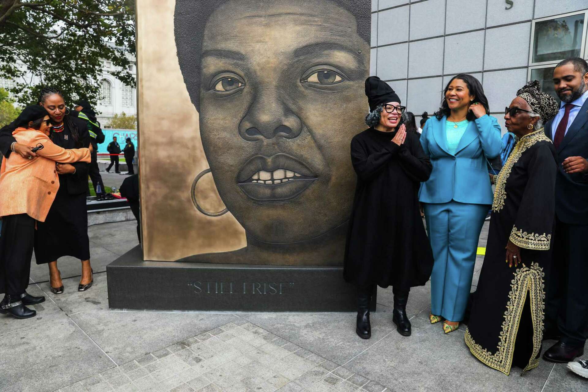 Maya Angelou monument by Berkeley artist unveiled in San Francisco