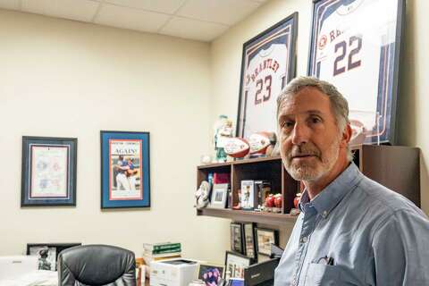 Meet the Houston Astros longtime team doctor, David Lintner