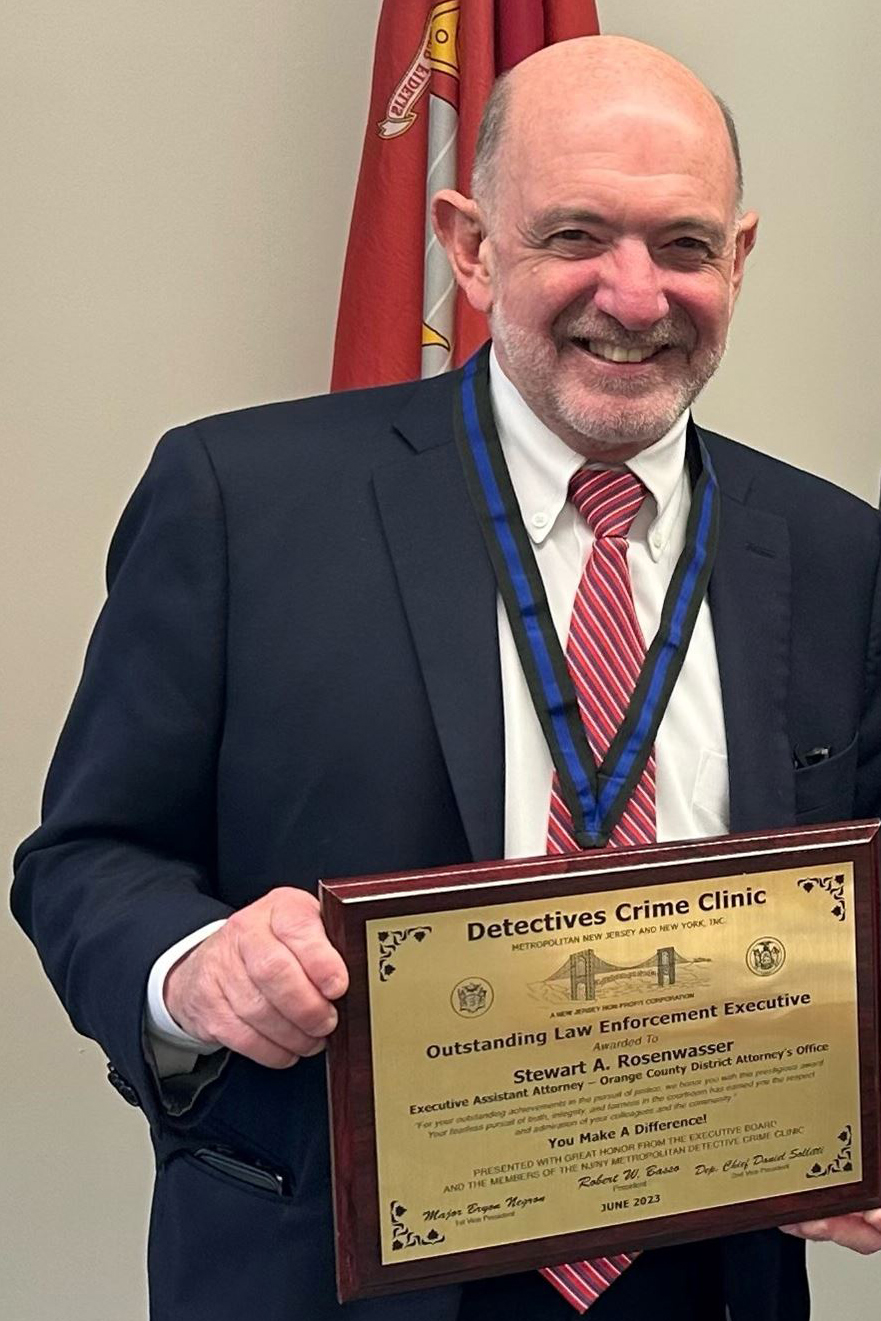 Ex-Orange County prosecutor Rosenwasser accused of taking bribes