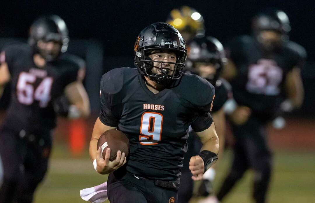 Landen Cumm's toughness, production vital to Schuylerville football